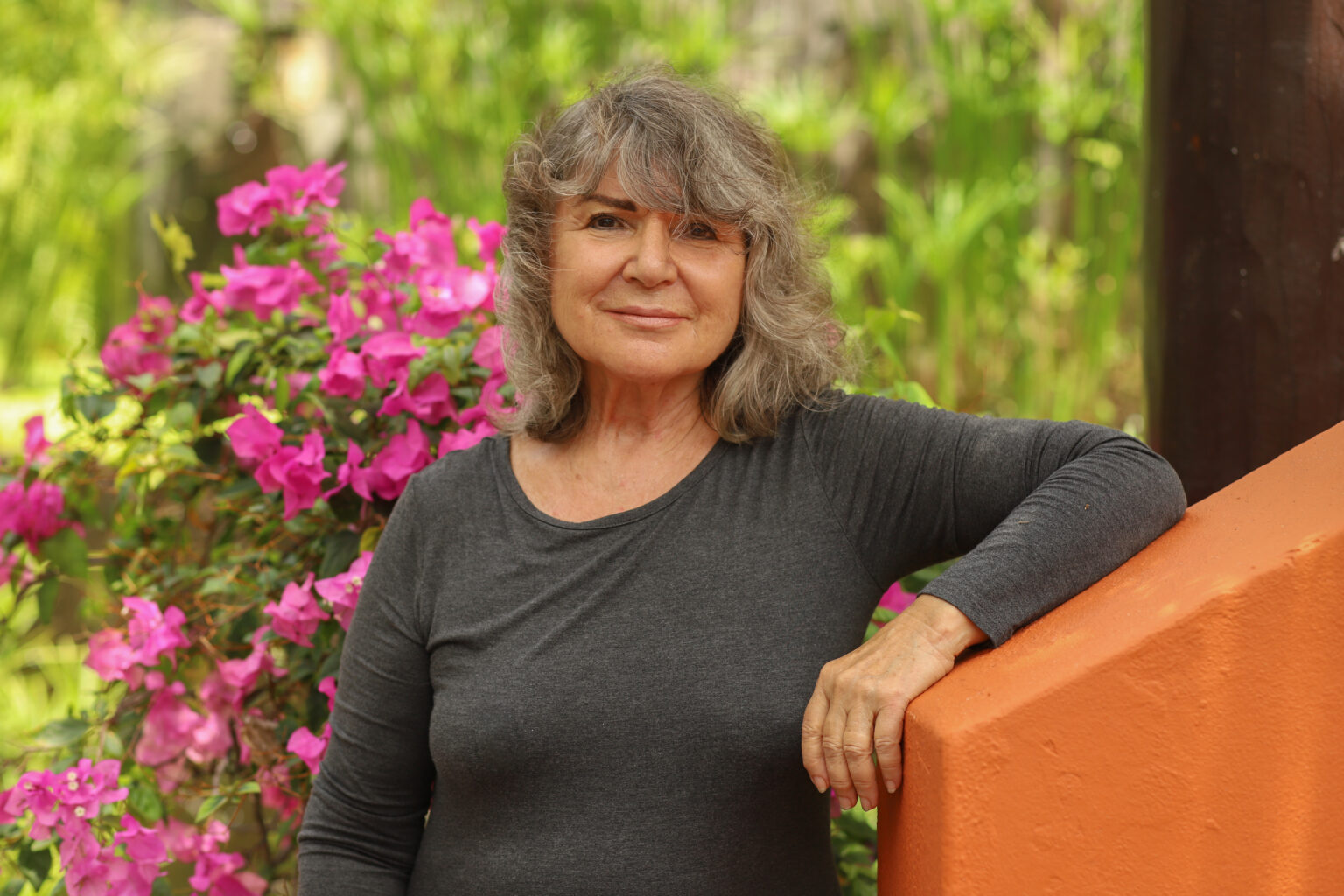 About The Author – SANDRA BRADLEY